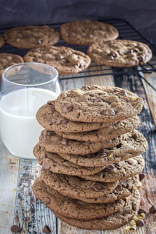 Nutella Chocolate Chip Cookies - Gluten Free! • Dishing Delish Nutella Chocolate Chip Cookies - Gluten Free! • Dishing Delish